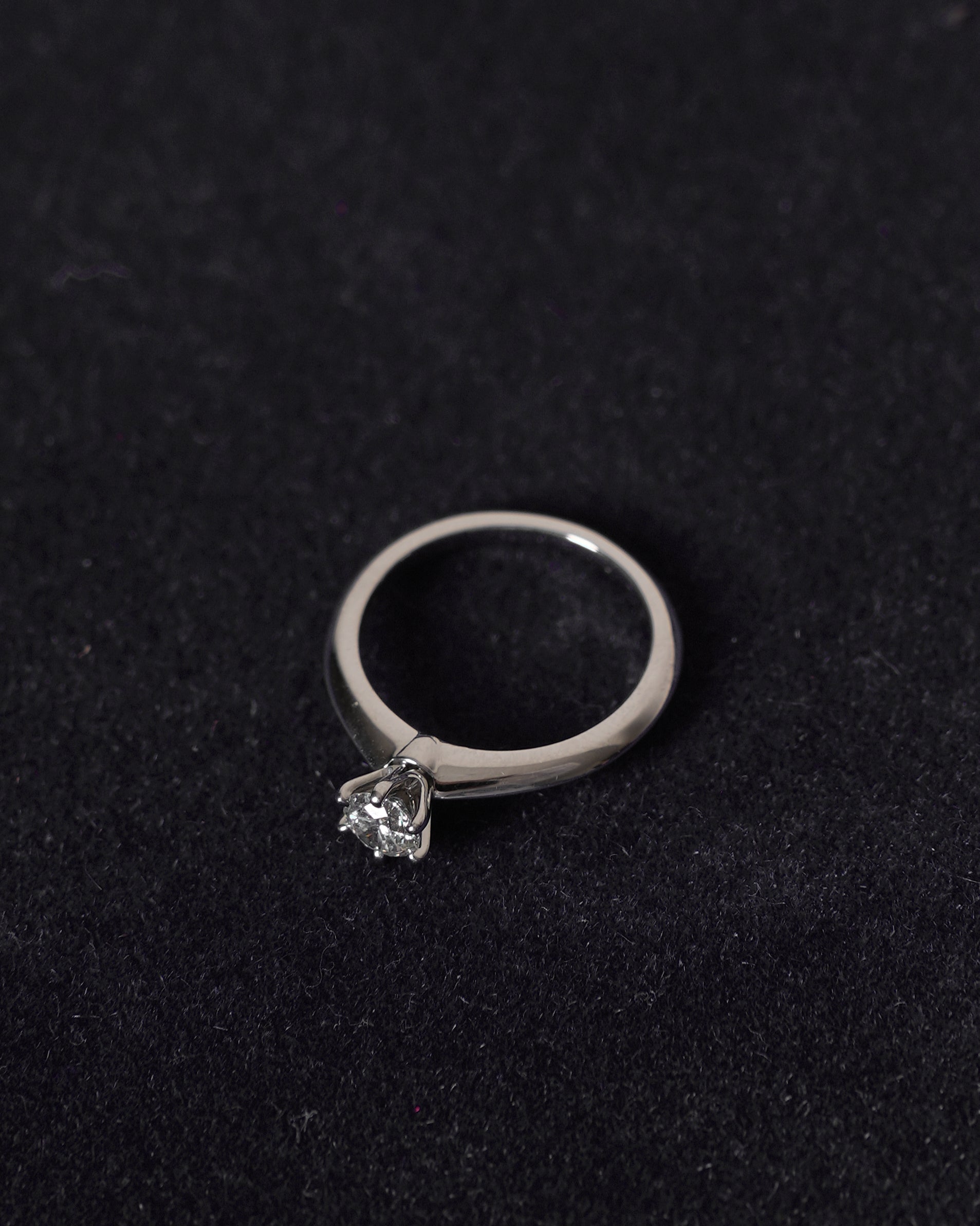 Tiffany & Co. Classic Prawn Platinum 0.34 Carat Solitaire Ring