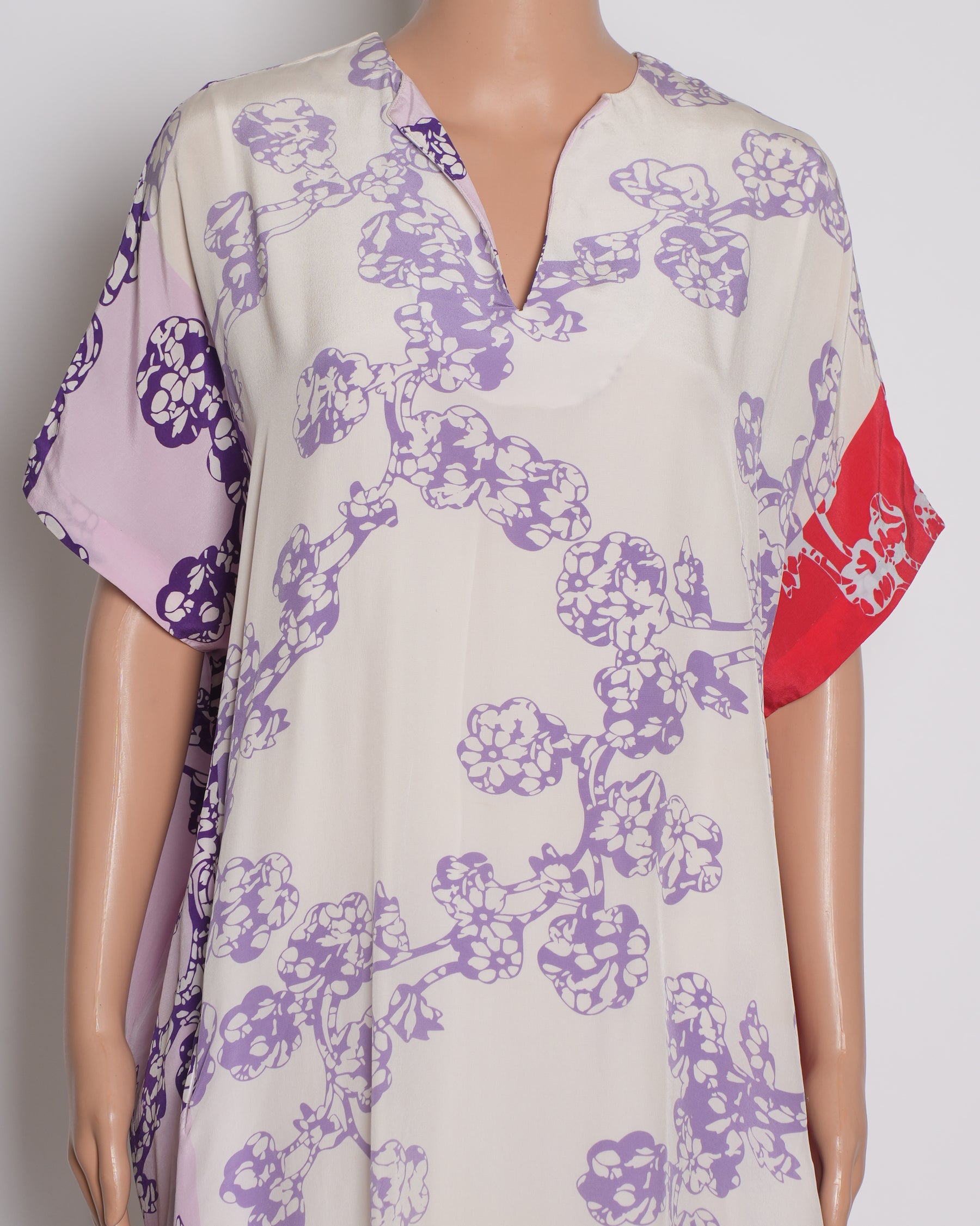 DVF